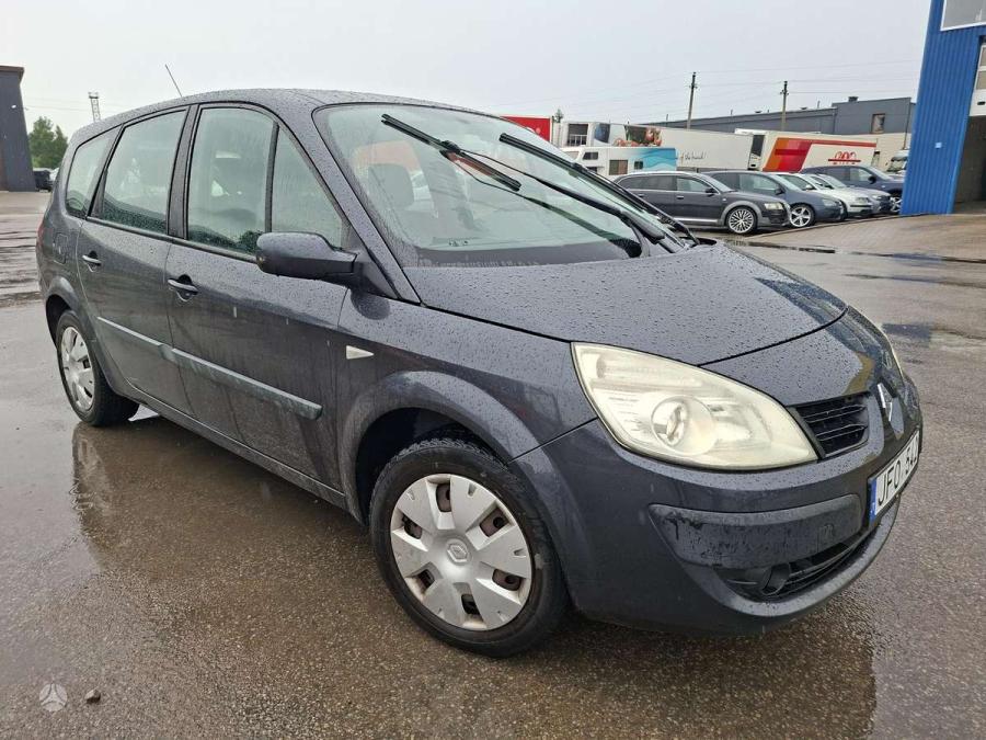 Grey Renault Scenic 2007 in Plunge, with an engine capacity of 1.46 L and mileage of 259 thousand km for 1250 €, photo 13 on AUTOMOTO.COM.LV