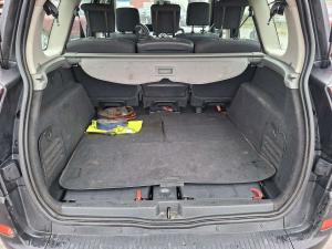 Grey Renault Scenic 2007 in Plunge, with an engine capacity of 1.46 L and mileage of 259 thousand km for 1250 €, photo 18 on AUTOMOTO.COM.LV