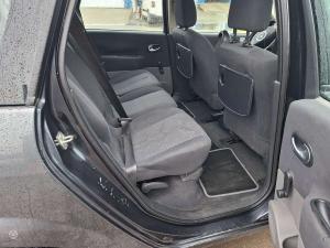 Grey Renault Scenic 2007 in Plunge, with an engine capacity of 1.46 L and mileage of 259 thousand km for 1250 €, photo 19 on AUTOMOTO.COM.LV