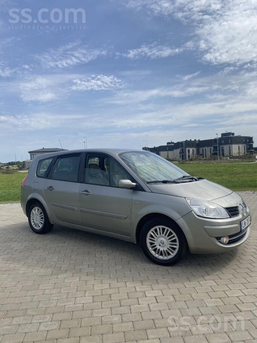 Grey Renault Scenic 2007 in Riga, with an engine capacity of 1.90 L and mileage of 424 thousand km for 1300 €, photo 3 on AUTOMOTO.COM.LV