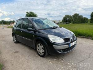 Pelēks Renault Scenic 2008 Rīga, ar dzinēja tilpumu 1.90 L un nobraukumu 258 tūkst. km par 1800 €, foto 2 vietnē AUTOMOTO.COM.LV