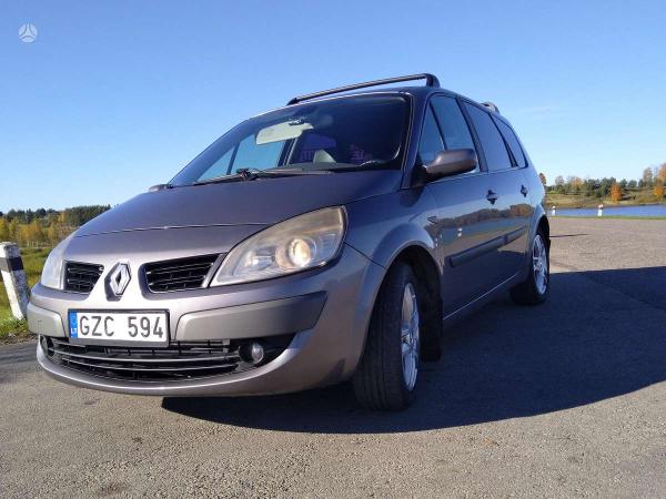 Pelēks Renault Scenic 2008 Kupiškis, ar dzinēja tilpumu 1.87 L un nobraukumu 445 tūkst. km par 1200 €, foto 1 vietnē AUTOMOTO.COM.LV