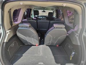 Pelēks Renault Scenic 2008 Kupiškis, ar dzinēja tilpumu 1.87 L un nobraukumu 445 tūkst. km par 1200 €, foto 9 vietnē AUTOMOTO.COM.LV