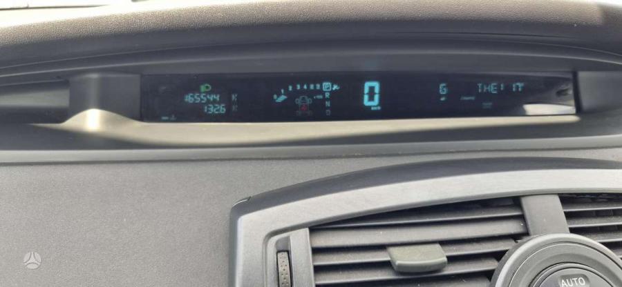 Pelēks Renault Scenic 2008 Viļņa, ar dzinēja tilpumu 1.87 L un nobraukumu 166 tūkst. km par 1650 €, foto 10 vietnē AUTOMOTO.COM.LV