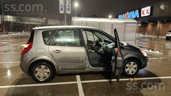 Grey Renault Scenic 2009 in Riga, with an engine capacity of 1.90 L and mileage of 323 thousand km for 1400 €, photo 5 on AUTOMOTO.COM.LV