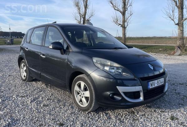 Pelēks Renault Scenic 2009 Jelgava, ar dzinēja tilpumu 1.90 L un nobraukumu 282 tūkst. km par 3300 €, foto 2 vietnē AUTOMOTO.COM.LV