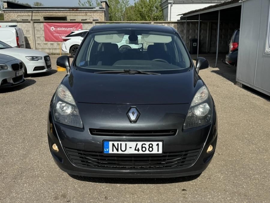 Pelēks Renault Scenic 2009 Rīga, ar dzinēja tilpumu 1.50 L un nobraukumu 309 tūkst. km par 4100 €, foto 3 vietnē AUTOMOTO.COM.LV