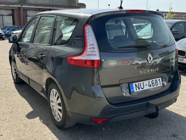 Grey Renault Scenic 2009 in Riga, with an engine capacity of 1.50 L and mileage of 309 thousand km for 4100 €, photo 5 on AUTOMOTO.COM.LV