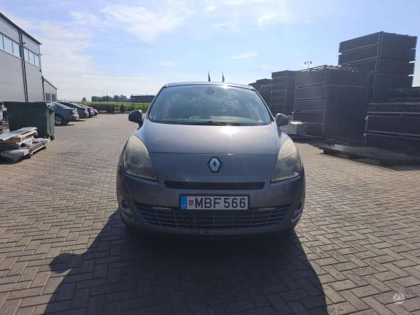 Pelēks Renault Scenic 2009 Viļņa, ar dzinēja tilpumu 2.00 L un nobraukumu 212 tūkst. km par 3750 €, foto 1 vietnē AUTOMOTO.COM.LV