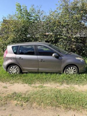 Pelēks Renault Scenic 2009 Viļņa, ar dzinēja tilpumu 1.39 L un nobraukumu 150 tūkst. km par 1300 €, foto 3 vietnē AUTOMOTO.COM.LV