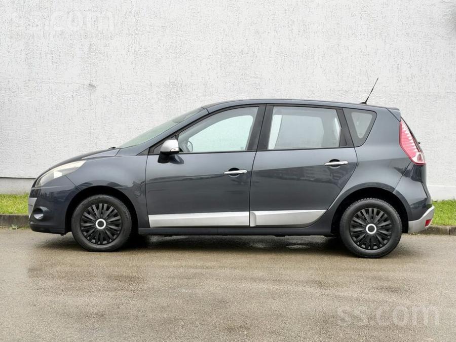 Pelēks Renault Scenic 2009 Jelgava, ar dzinēja tilpumu 1.50 L un nobraukumu 0 tūkst. km par 1950 €, foto 5 vietnē AUTOMOTO.COM.LV