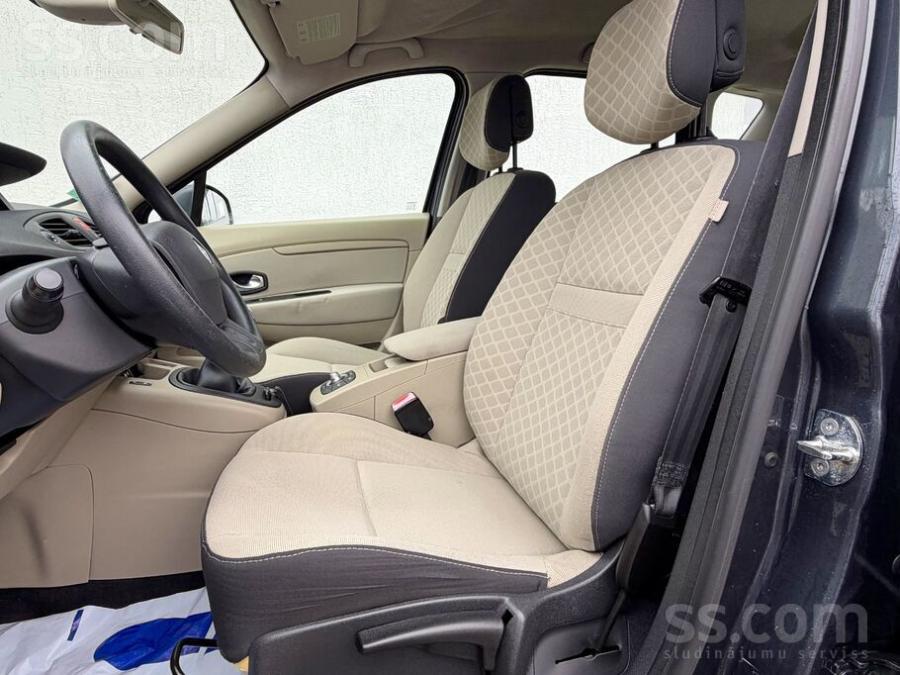 Pelēks Renault Scenic 2009 Jelgava, ar dzinēja tilpumu 1.50 L un nobraukumu 0 tūkst. km par 1950 €, foto 12 vietnē AUTOMOTO.COM.LV