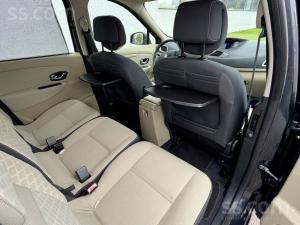 Pelēks Renault Scenic 2009 Jelgava, ar dzinēja tilpumu 1.50 L un nobraukumu 0 tūkst. km par 1950 €, foto 16 vietnē AUTOMOTO.COM.LV