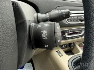 Pelēks Renault Scenic 2009 Jelgava, ar dzinēja tilpumu 1.50 L un nobraukumu 0 tūkst. km par 1950 €, foto 25 vietnē AUTOMOTO.COM.LV