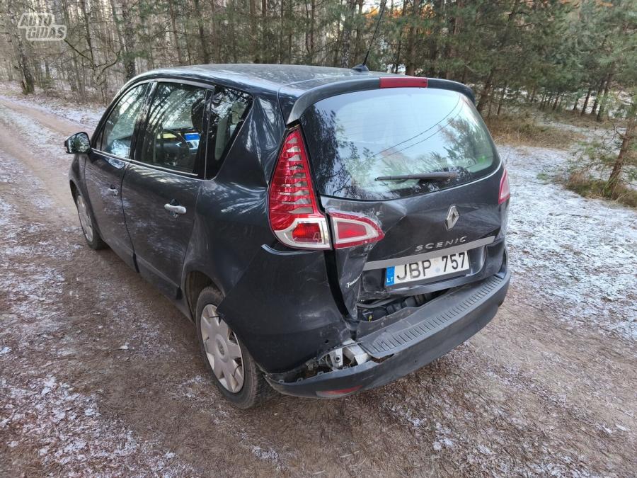 Grey Renault Scenic 2010 in Kaunas, with an engine capacity of 1.50 L and mileage of 219 thousand km for 950 €, photo 4 on AUTOMOTO.COM.LV