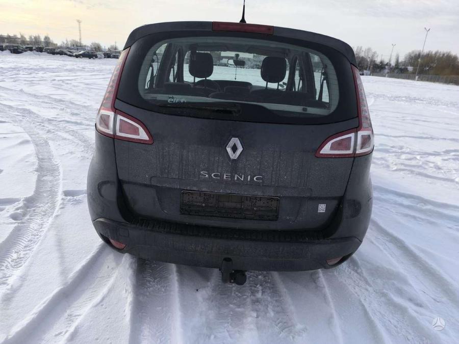 Grey Renault Scenic 2010 in Marijampole, with an engine capacity of 1.60 L and mileage of 176 thousand km for 2650 €, photo 5 on AUTOMOTO.COM.LV