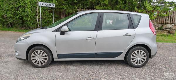 Grey Renault Scenic 2010 in Vilnius, with an engine capacity of 1.60 L and mileage of 199 thousand km for 3100 €, photo 3 on AUTOMOTO.COM.LV