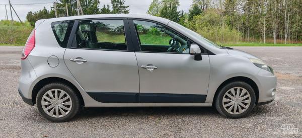 Grey Renault Scenic 2010 in Vilnius, with an engine capacity of 1.60 L and mileage of 199 thousand km for 3100 €, photo 7 on AUTOMOTO.COM.LV