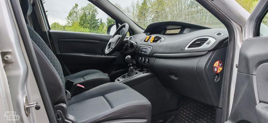 Grey Renault Scenic 2010 in Vilnius, with an engine capacity of 1.60 L and mileage of 199 thousand km for 3100 €, photo 10 on AUTOMOTO.COM.LV
