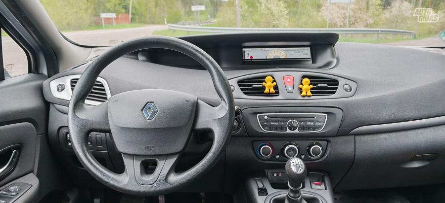 Grey Renault Scenic 2010 in Vilnius, with an engine capacity of 1.60 L and mileage of 199 thousand km for 3100 €, photo 17 on AUTOMOTO.COM.LV