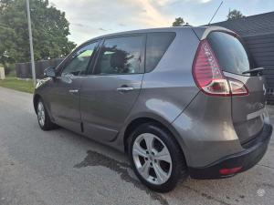 Pelēks Renault Scenic 2010 Kauņa, ar dzinēja tilpumu 1.60 L un nobraukumu 250 tūkst. km par 2950 €, foto 3 vietnē AUTOMOTO.COM.LV