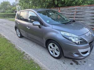 Pelēks Renault Scenic 2010 Kauņa, ar dzinēja tilpumu 1.60 L un nobraukumu 250 tūkst. km par 2950 €, foto 11 vietnē AUTOMOTO.COM.LV