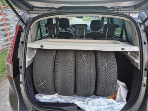 Pelēks Renault Scenic 2010 Kauņa, ar dzinēja tilpumu 1.60 L un nobraukumu 250 tūkst. km par 2950 €, foto 20 vietnē AUTOMOTO.COM.LV