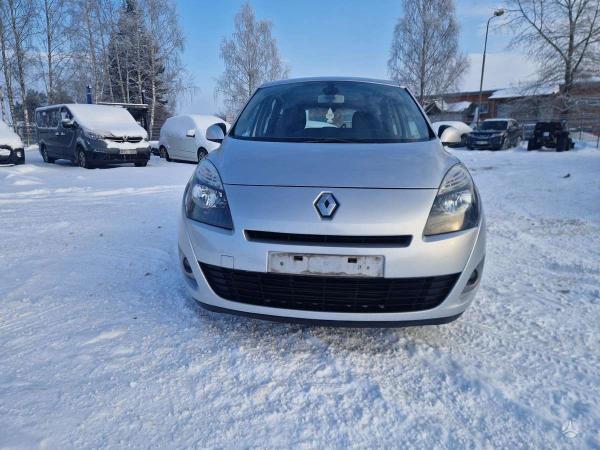 Grey Renault Scenic 2011 in Ukmerge, with an engine capacity of 1.46 L and mileage of 240 thousand km for 3100 €, photo 2 on AUTOMOTO.COM.LV