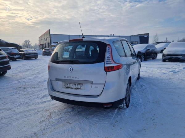 Grey Renault Scenic 2011 in Ukmerge, with an engine capacity of 1.46 L and mileage of 240 thousand km for 3100 €, photo 6 on AUTOMOTO.COM.LV
