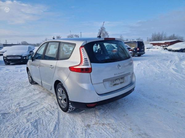 Grey Renault Scenic 2011 in Ukmerge, with an engine capacity of 1.46 L and mileage of 240 thousand km for 3100 €, photo 8 on AUTOMOTO.COM.LV