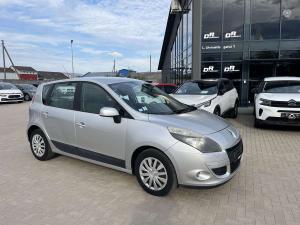 Pelēks Renault Scenic 2011 Tauragė, ar dzinēja tilpumu 1.46 L un nobraukumu 260 tūkst. km par 1900 €, foto 5 vietnē AUTOMOTO.COM.LV