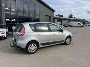 Pelēks Renault Scenic 2011 Tauragė, ar dzinēja tilpumu 1.46 L un nobraukumu 260 tūkst. km par 1900 €, foto 7 vietnē AUTOMOTO.COM.LV