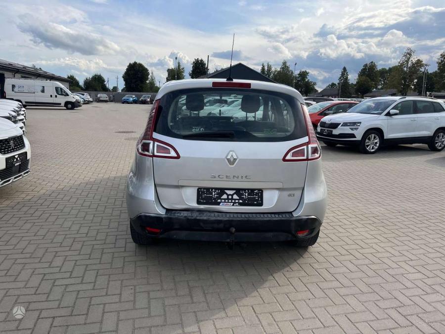 Pelēks Renault Scenic 2011 Tauragė, ar dzinēja tilpumu 1.46 L un nobraukumu 260 tūkst. km par 1900 €, foto 10 vietnē AUTOMOTO.COM.LV