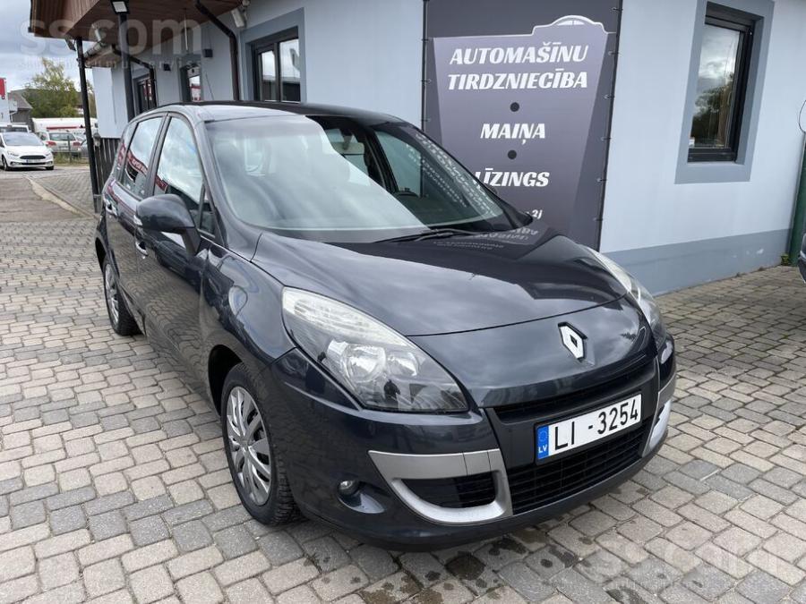 Pelēks Renault Scenic 2011 Talsi, ar dzinēja tilpumu 1.50 L un nobraukumu 309 tūkst. km par 2700 €, foto 1 vietnē AUTOMOTO.COM.LV