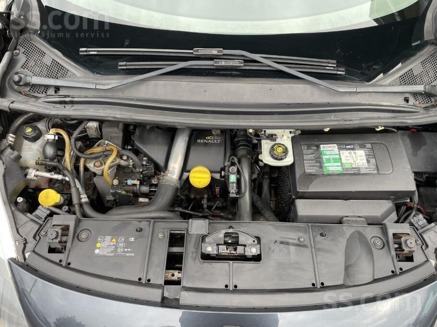 Pelēks Renault Scenic 2011 Talsi, ar dzinēja tilpumu 1.50 L un nobraukumu 309 tūkst. km par 2700 €, foto 11 vietnē AUTOMOTO.COM.LV