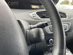 Pelēks Renault Scenic 2011 Talsi, ar dzinēja tilpumu 1.50 L un nobraukumu 309 tūkst. km par 2700 €, foto 14 vietnē AUTOMOTO.COM.LV