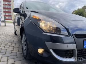 Pelēks Renault Scenic 2011 Talsi, ar dzinēja tilpumu 1.50 L un nobraukumu 309 tūkst. km par 2700 €, foto 21 vietnē AUTOMOTO.COM.LV
