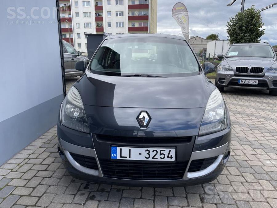 Pelēks Renault Scenic 2011 Talsi, ar dzinēja tilpumu 1.50 L un nobraukumu 309 tūkst. km par 2700 €, foto 25 vietnē AUTOMOTO.COM.LV
