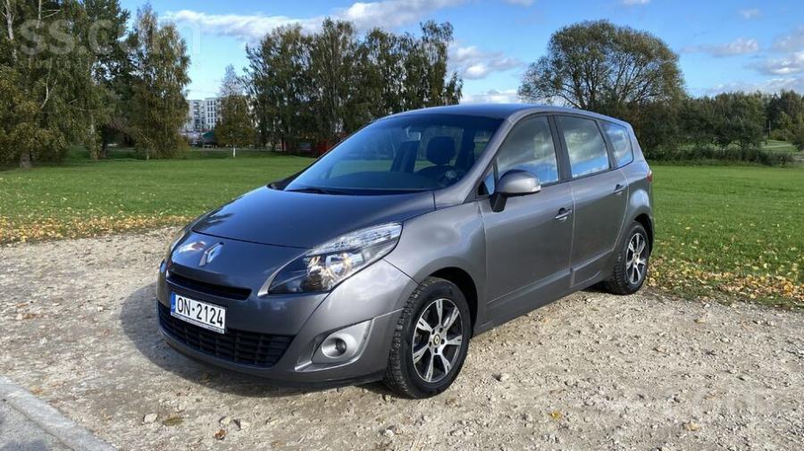 Grey Renault Scenic 2011 in Riga, with an engine capacity of 1.50 L and mileage of 385 thousand km for 3400 €, photo 4 on AUTOMOTO.COM.LV