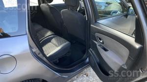 Grey Renault Scenic 2011 in Riga, with an engine capacity of 1.50 L and mileage of 385 thousand km for 3400 €, photo 10 on AUTOMOTO.COM.LV
