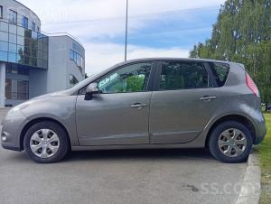 Pelēks Renault Scenic 2012 Rīga, ar dzinēja tilpumu 1.50 L un nobraukumu 231 tūkst. km par 3999 €, foto 6 vietnē AUTOMOTO.COM.LV
