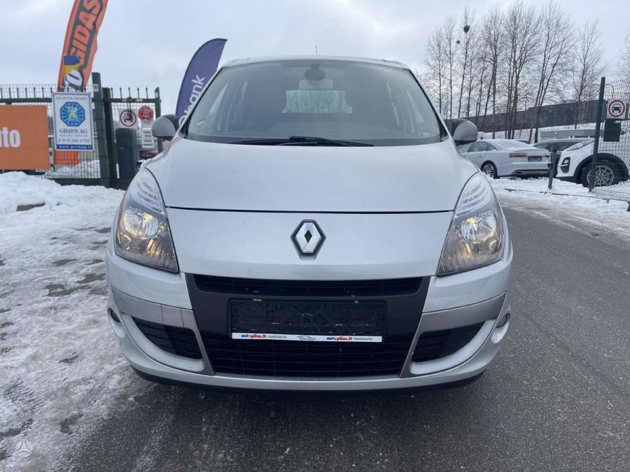 Grey Renault Scenic 2012 in Kaunas, with an engine capacity of 1.60 L and mileage of 246 thousand km for 2750 €, photo 3 on AUTOMOTO.COM.LV