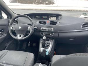 Pelēks Renault Scenic 2012 Kauņa, ar dzinēja tilpumu 1.87 L un nobraukumu 255 tūkst. km par 2750 €, foto 25 vietnē AUTOMOTO.COM.LV