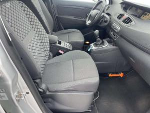 Pelēks Renault Scenic 2012 Kauņa, ar dzinēja tilpumu 1.87 L un nobraukumu 255 tūkst. km par 2750 €, foto 27 vietnē AUTOMOTO.COM.LV