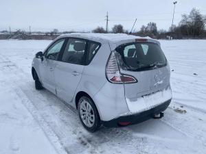 Grey Renault Scenic 2012 in Marijampole, with an engine capacity of 1.46 L and mileage of 300 thousand km for 3600 €, photo 4 on AUTOMOTO.COM.LV