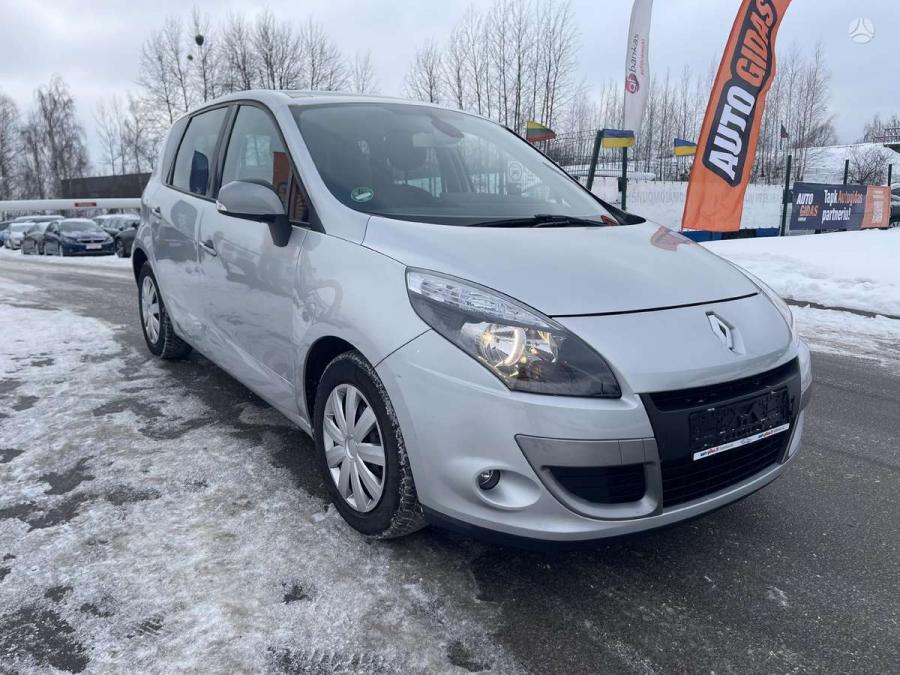Grey Renault Scenic 2012 in Kaunas, with an engine capacity of 1.60 L and mileage of 255 thousand km for 2750 €, photo 1 on AUTOMOTO.COM.LV