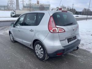 Grey Renault Scenic 2012 in Kaunas, with an engine capacity of 1.60 L and mileage of 255 thousand km for 2750 €, photo 9 on AUTOMOTO.COM.LV