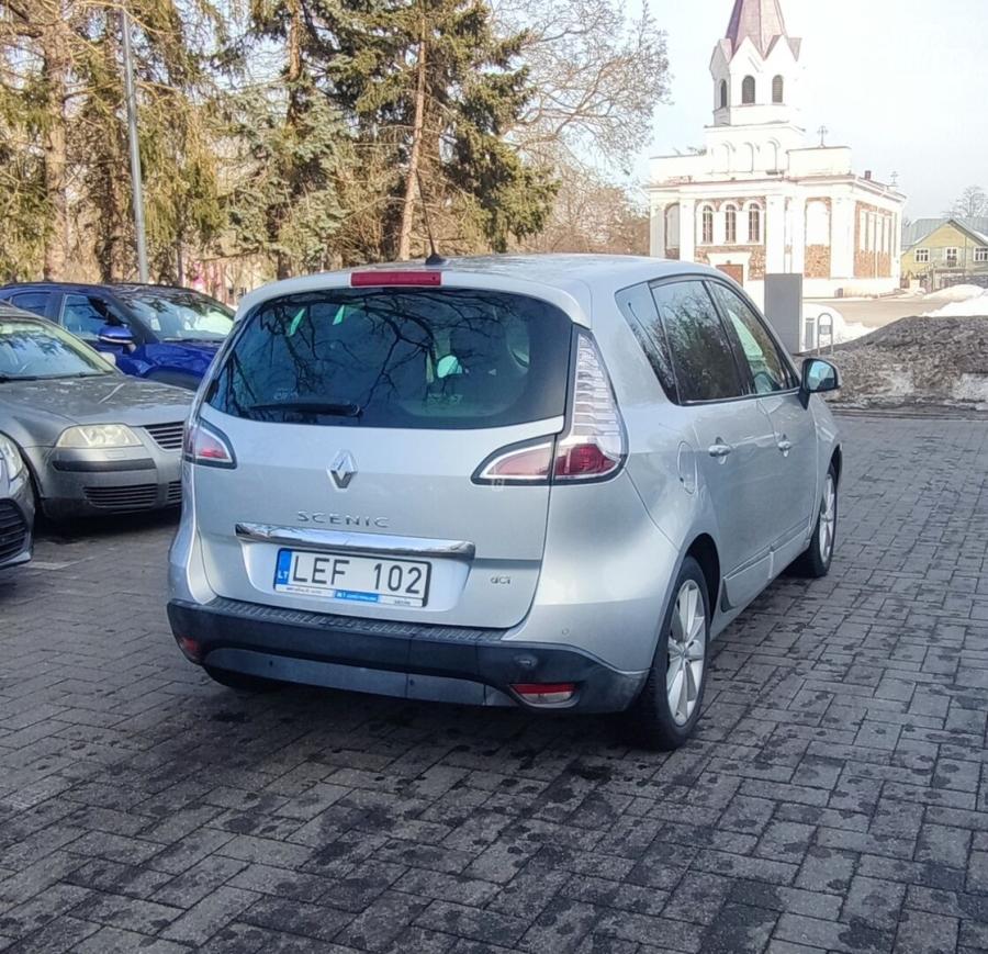 Grey Renault Scenic 2012 in Panevezys, with an engine capacity of 1.50 L and mileage of 277 thousand km for 2800 €, photo 3 on AUTOMOTO.COM.LV