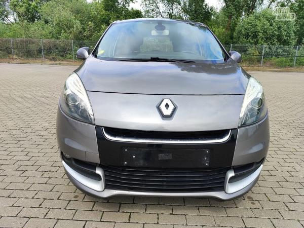Grey Renault Scenic 2012 in Marijampole, with an engine capacity of 1.50 L and mileage of 231 thousand km for 3550 €, photo 3 on AUTOMOTO.COM.LV