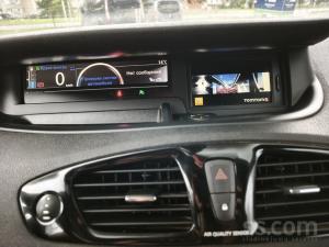 Grey Renault Scenic 2012 in Jelgava, with an engine capacity of 1.50 L and mileage of 250 thousand km for 4890 €, photo 17 on AUTOMOTO.COM.LV